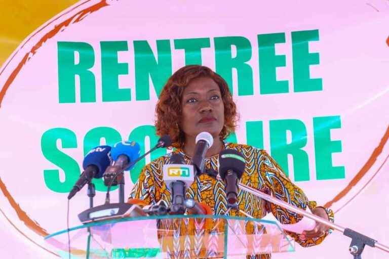 Côte d'Ivoire : Mariatou Koné annonce la suppression des cours du ...